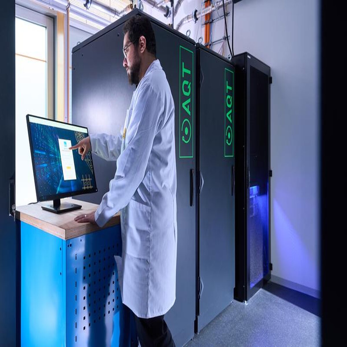 Ion-Trap Quantum Computer Ready for Novel Research and Development at ...